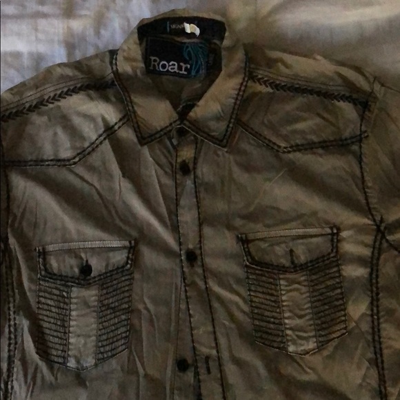 Roar | Shirts | Roar Dress Shirt | Poshmark
